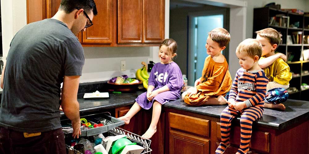 7 Ways to Make the Most of Your Family Time - All Pro Dad