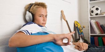 5 Reasons You Are Being Shut Out by Your Teenager - All Pro Dad