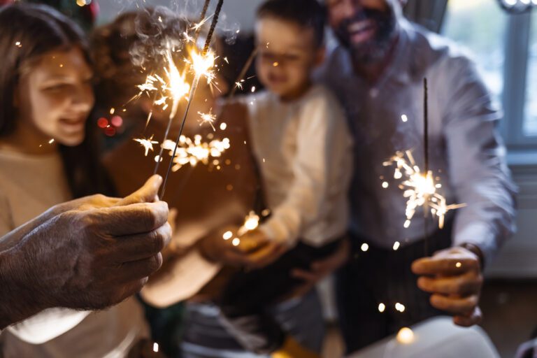10 Fireworks Safety Tips - All Pro Dad