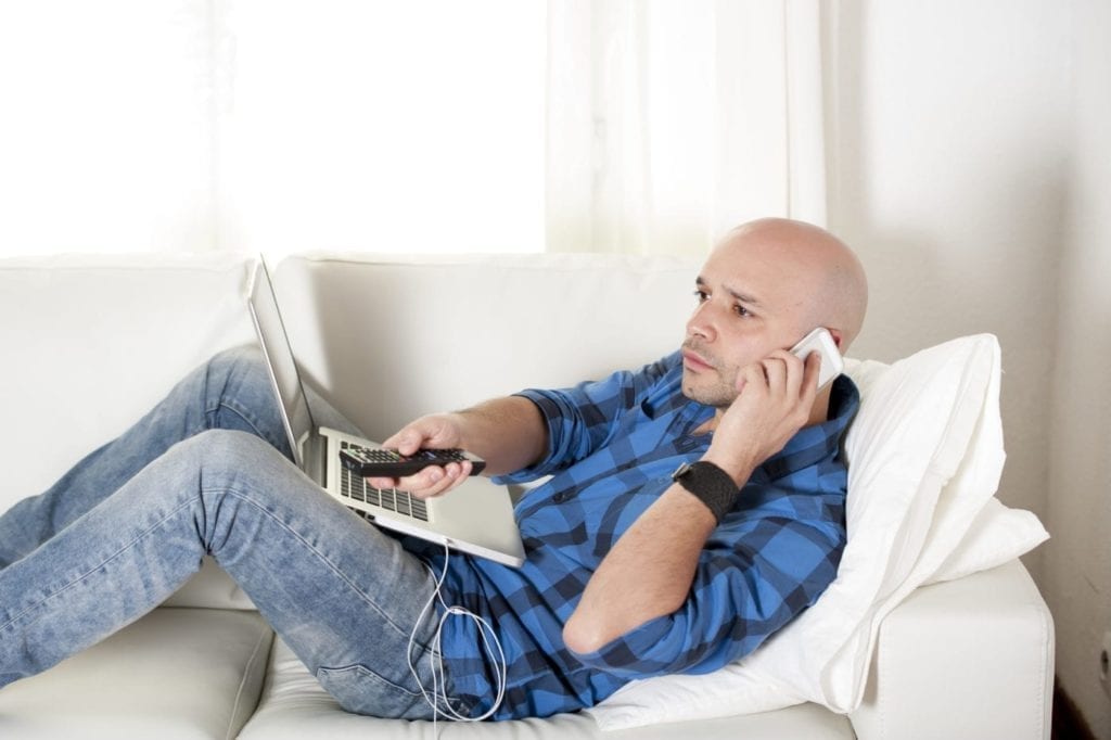 6 Practical Ways Men Can Avoid Distraction - All Pro Dad