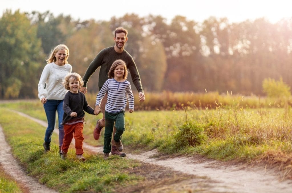 5 Reasons for Mom and Dad to Make Family Unity a Priority - All Pro Dad
