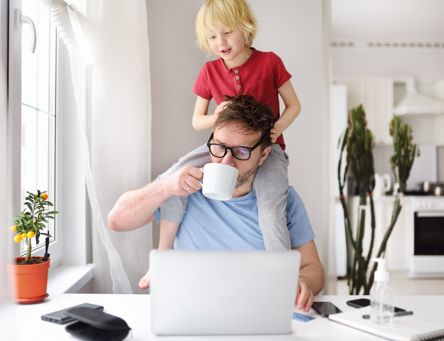 5 Ways Multitasking is Destroying Men - All Pro Dad