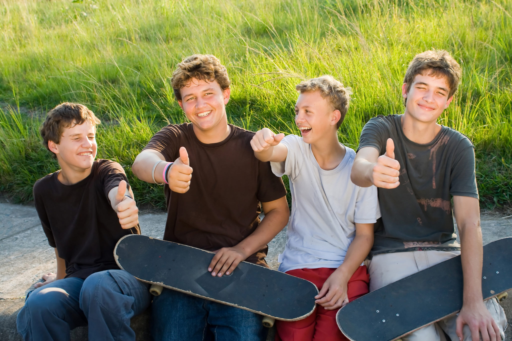 5 Signs Your Child's Friends Are the Worst - All Pro Dad