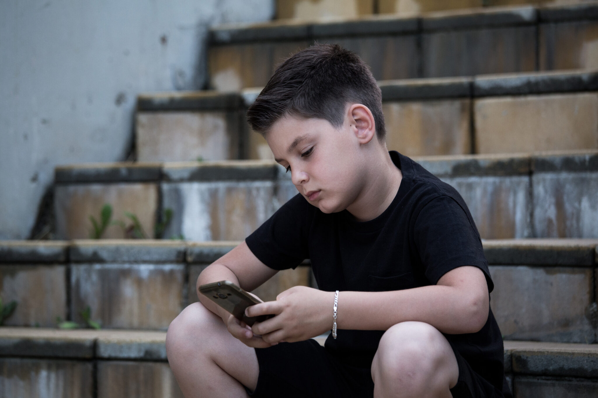 5 Effects Father Abandonment Has on Sons - All Pro Dad