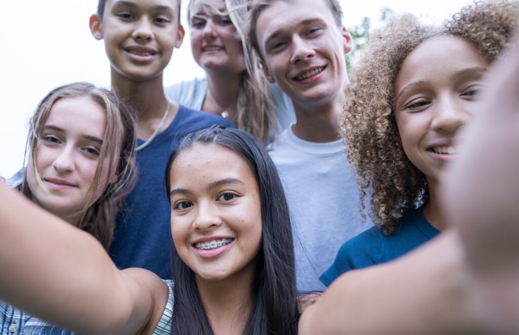 5 Ways to Help Your Kids Adjust to a New School - All Pro Dad