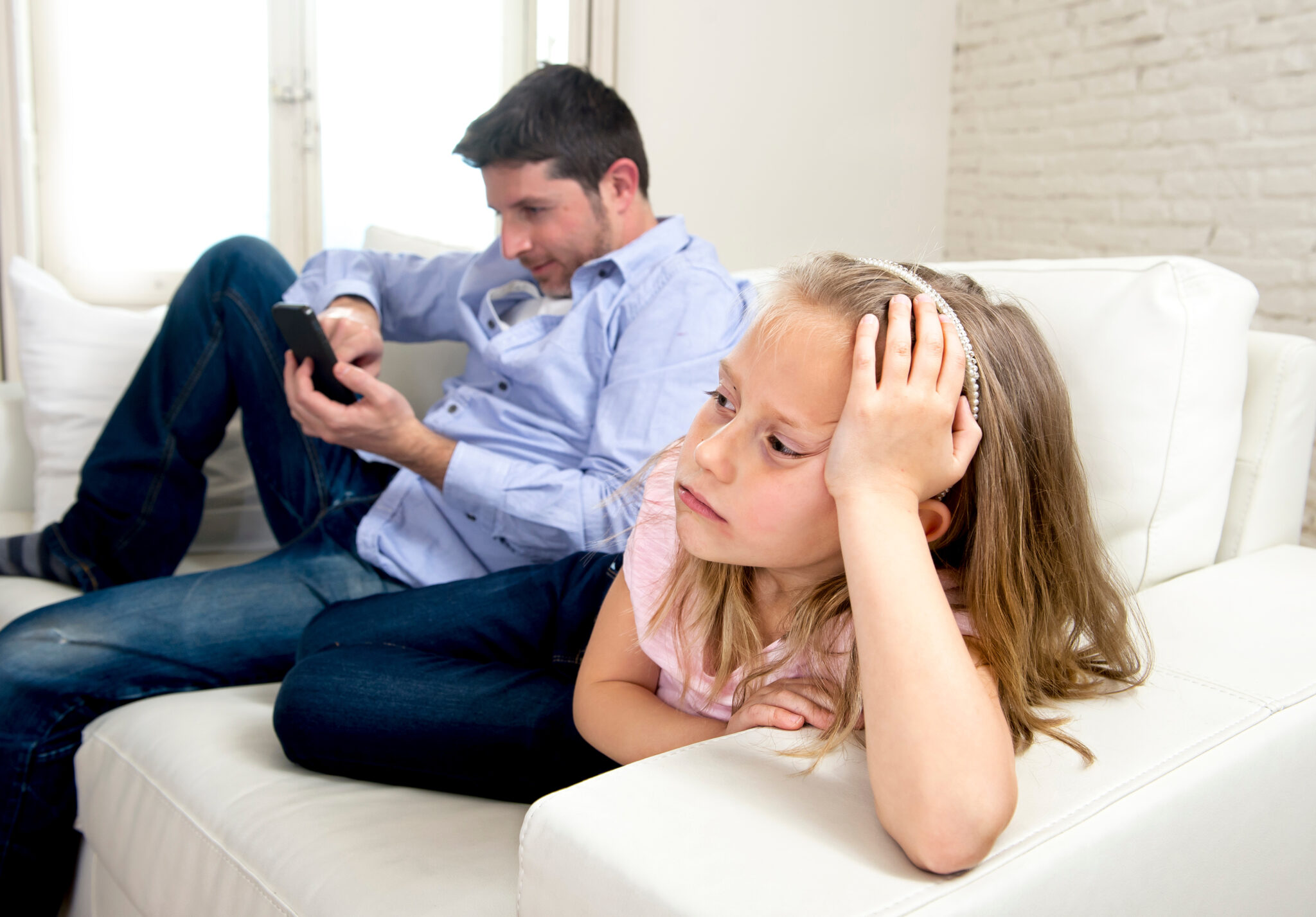 3 Ways to Set a Good Example for Your Kids - All Pro Dad